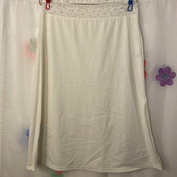 Jadyn Smith | Intimates & Sleepwear | Vintage White Lace Slip Skirt ...